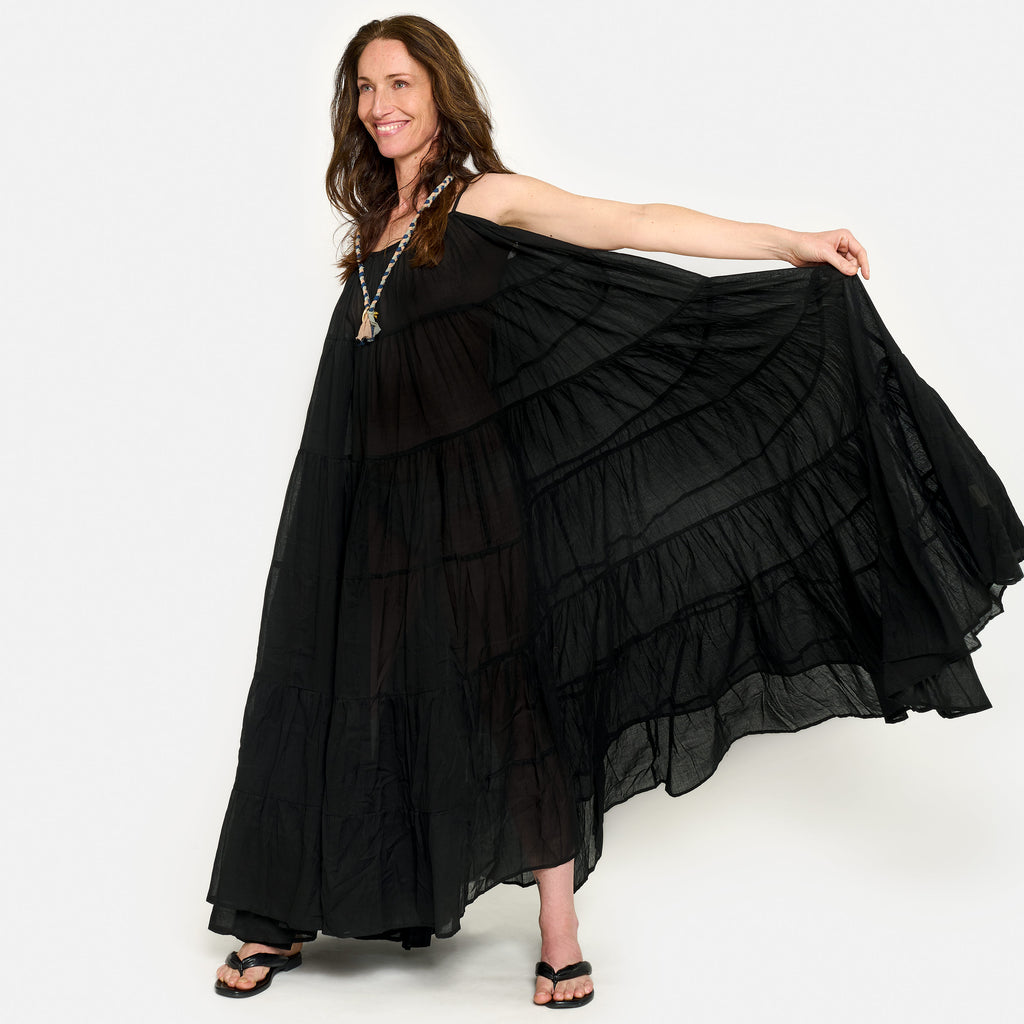 SOLVEIGH KLEID / black – AYRE